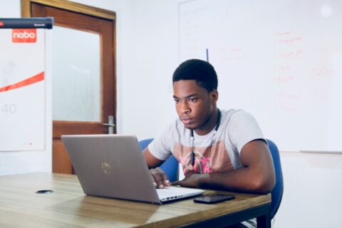 BUT : Le Guide complet sur le diplôme - Programme, admission..